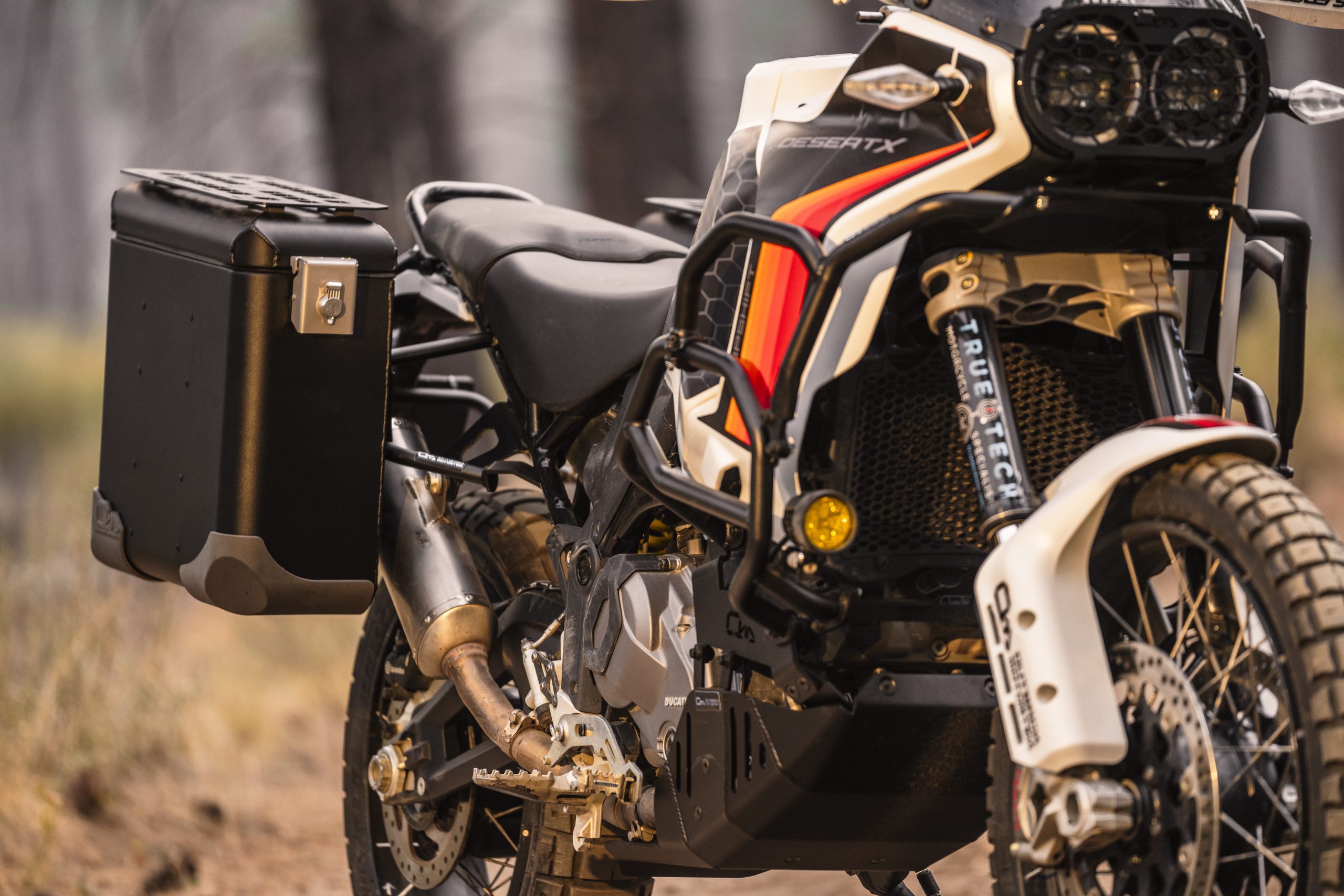 Aluminum Panniers – Outback Motortek USA West